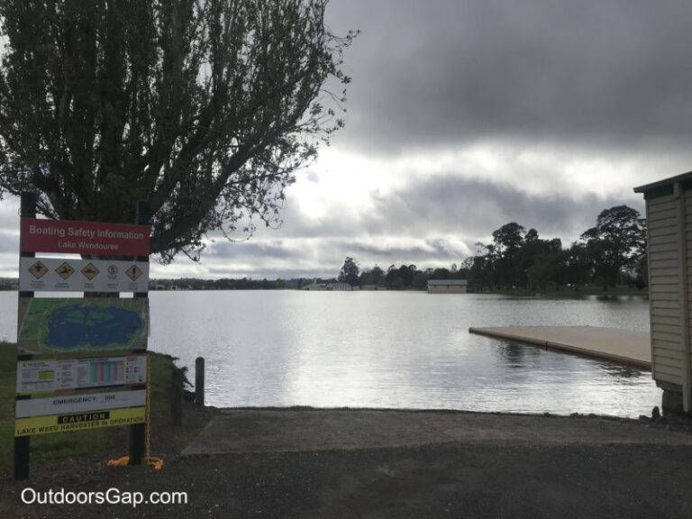 Lake Wendouree Fishing At Ballarat | Beginners Guide - Outdoors Gap