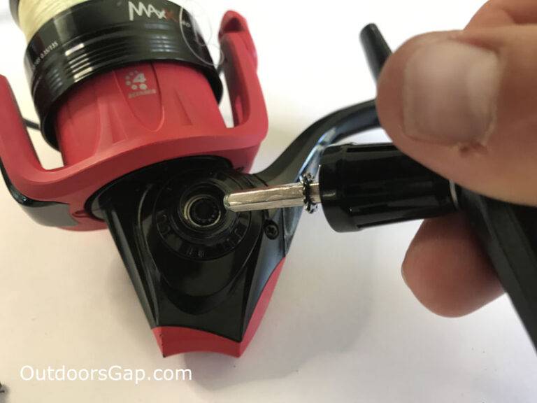 How To Change A Fishing Reel Handle - Outdoors Gap